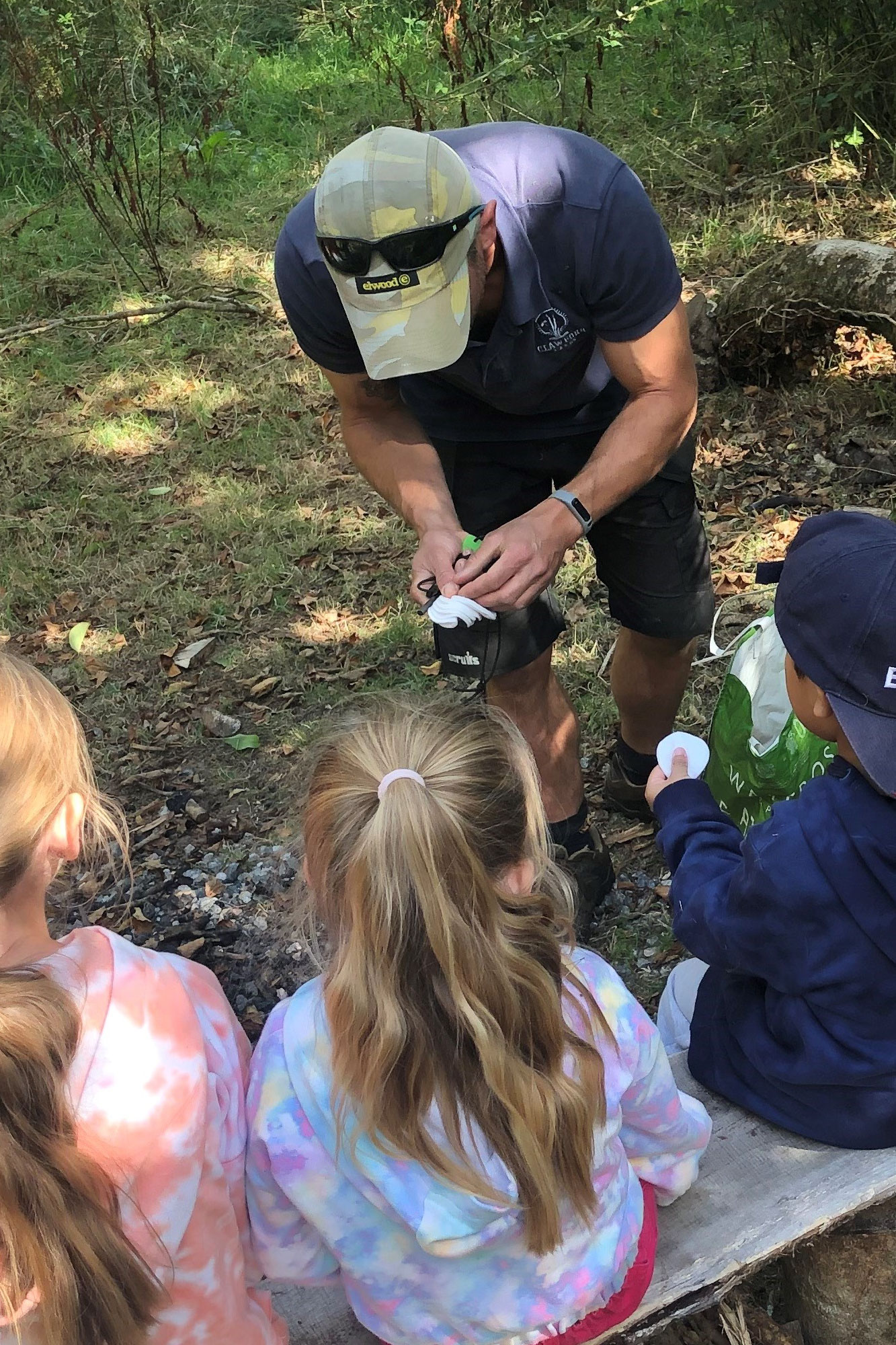 Super-Glamping in a Devon Luxury Cocoon - Clawford Lakes
