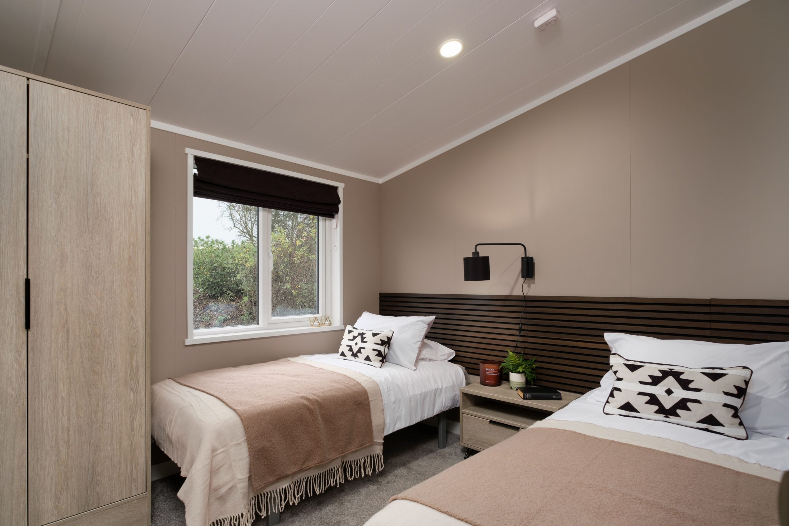 Deluxe Two Bedroom Lodges in Devon | Clawford Lakes